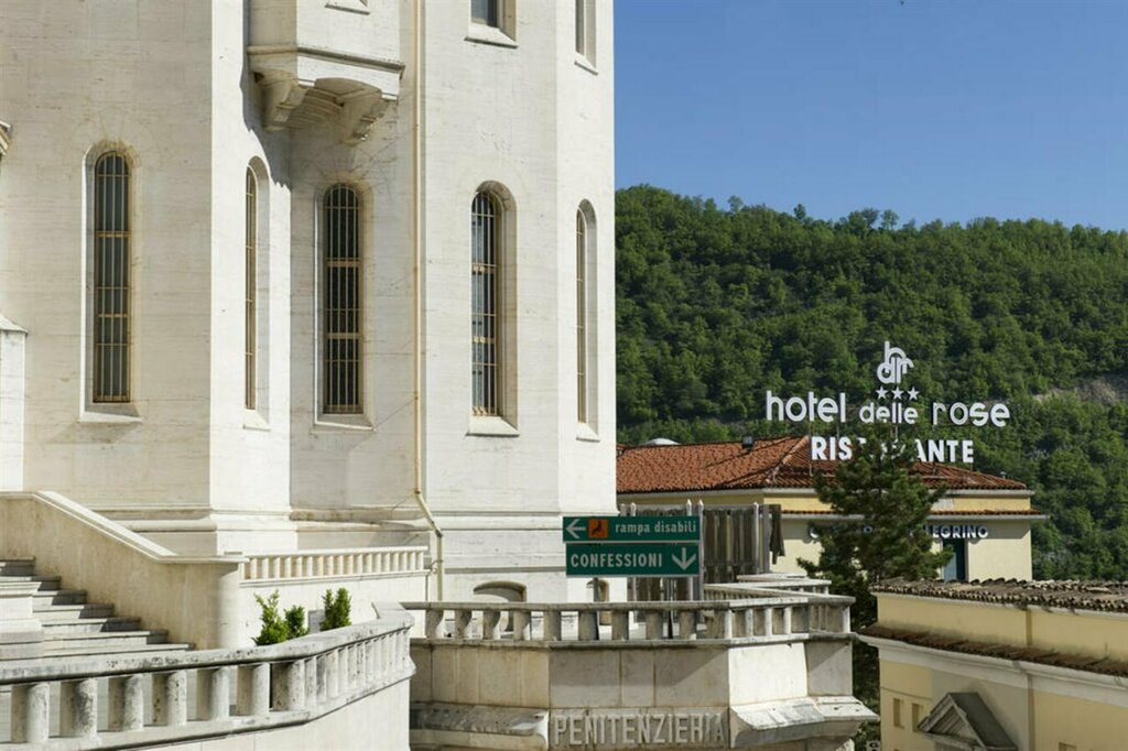 Otel Hotel delle Rose, Umbria, foto