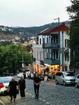 მესამე სართული (Egnate Ninoshvili Street No:24B), otel  Tiflis'ten