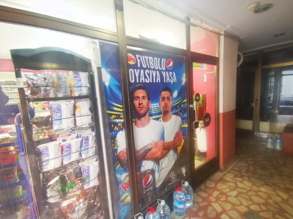 Mini-market Yakup Bakkal, İstanbul, foto