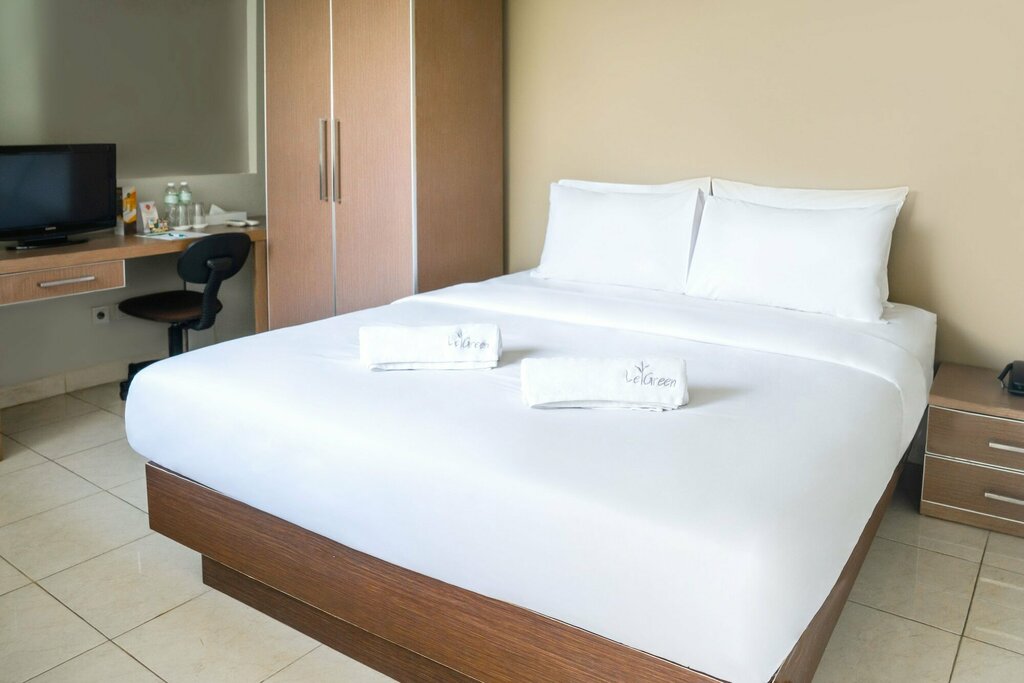 Otel Legreen Suite Penjernihan, Cakarta, foto