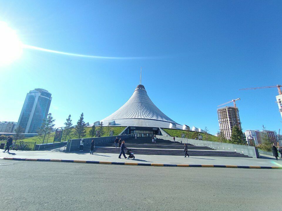 Kahve dükkanları Duman Cafe, Astana, foto