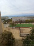 Sports ground (Mańǵystaý oblysy, Aktau, 14-shi shaǵyn aýdan), spor alanı  Aktav'dan
