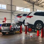Territoriya Mitsubishi (Shosseynaya Street No:1Г, Bugry), otomobil servisi  Saint‑Petersburg ve Leningradskaya oblastından