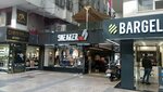 Sneaker Live Gazipaşa (Cemalpaşa Mah., Mustafa Gümüşdamla Sok., No:4, Seyhan, Adana), ayakkabı mağazaları  Adana'dan