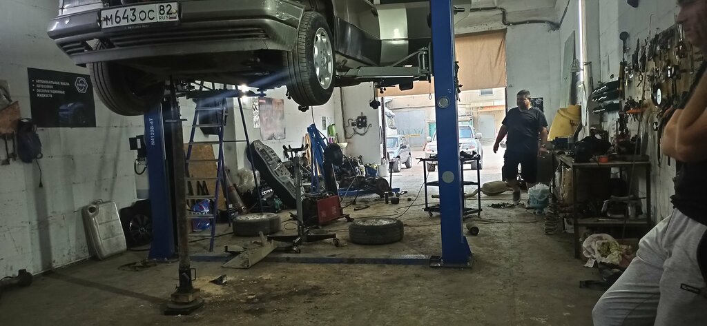 Otomobil servisi АвтоСервиС, Feodosya (Kefe), foto