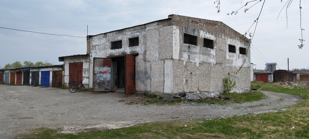 Otomobil servisi Автосервис, Serov, foto