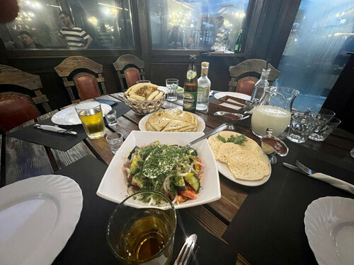 Restoran Караван, Kabardino‑Balkarya, foto