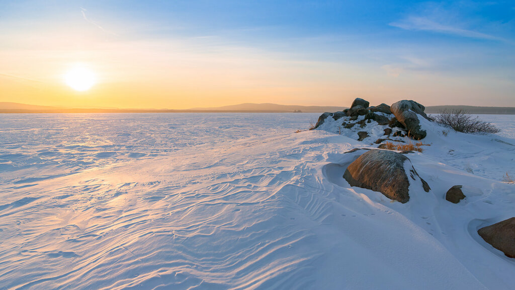 Dağ zirvesi Mountain peak, Yekaterinburg, foto