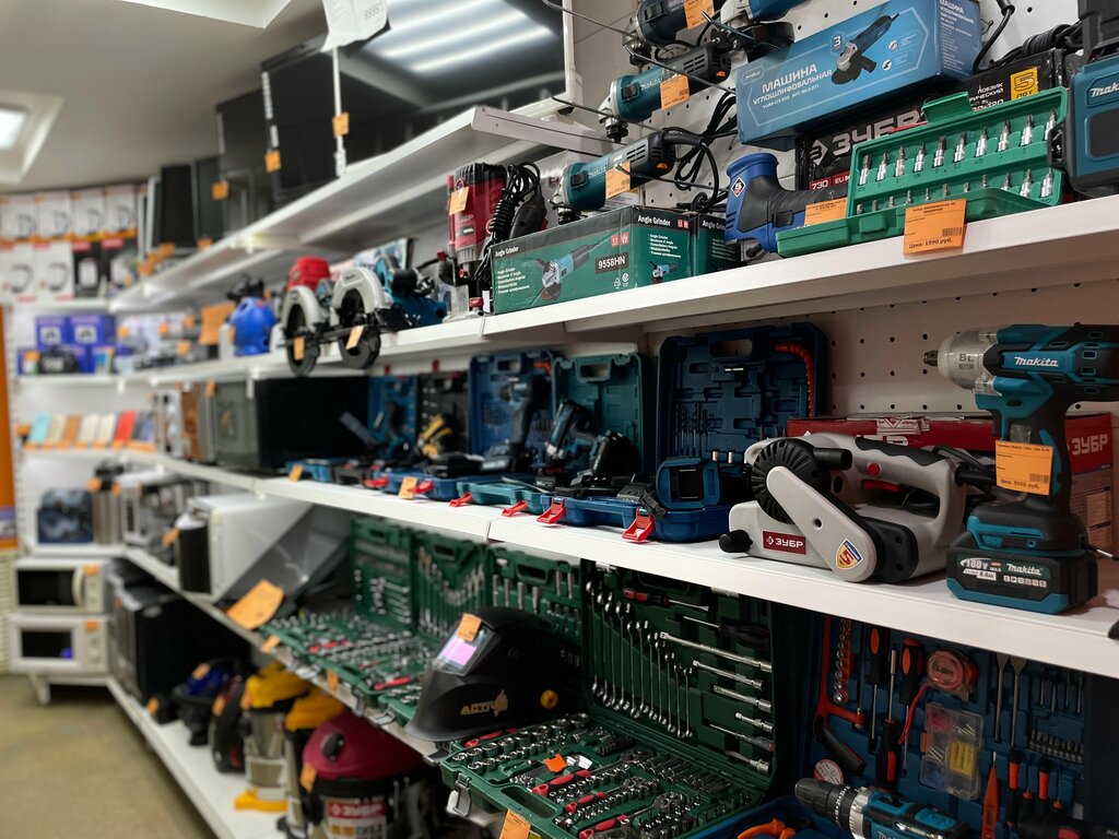 Rehincilik Ломбардис, Krasnoyarsk, foto