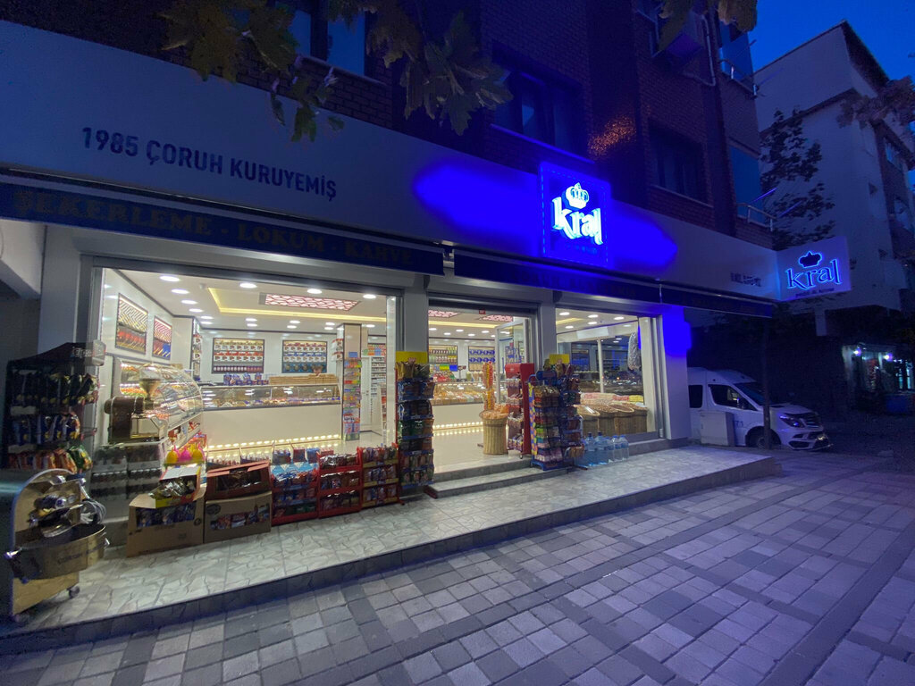 Kuruyemiş, atıştırmalık, kuru meyve 1985 Çoruh Kuruyemiş, İstanbul, foto