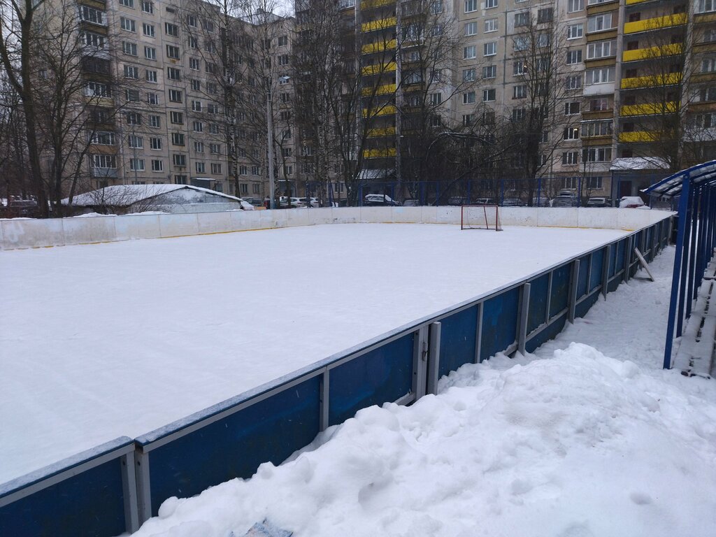 Buz pateni pistleri Ice rink, Saint‑Petersburg, foto