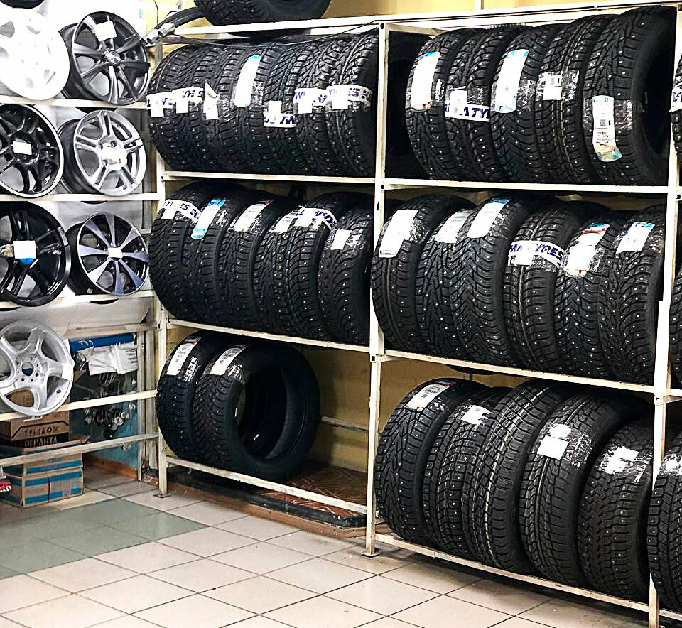 Otomobil yedek parçaları Vezdehod Yurgamish, Kurganskaya oblastı, foto