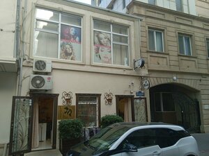 Ella gozellik salonu (Mirzе Ibrahimov Street No:18A), güzellik salonu  Bakü'den