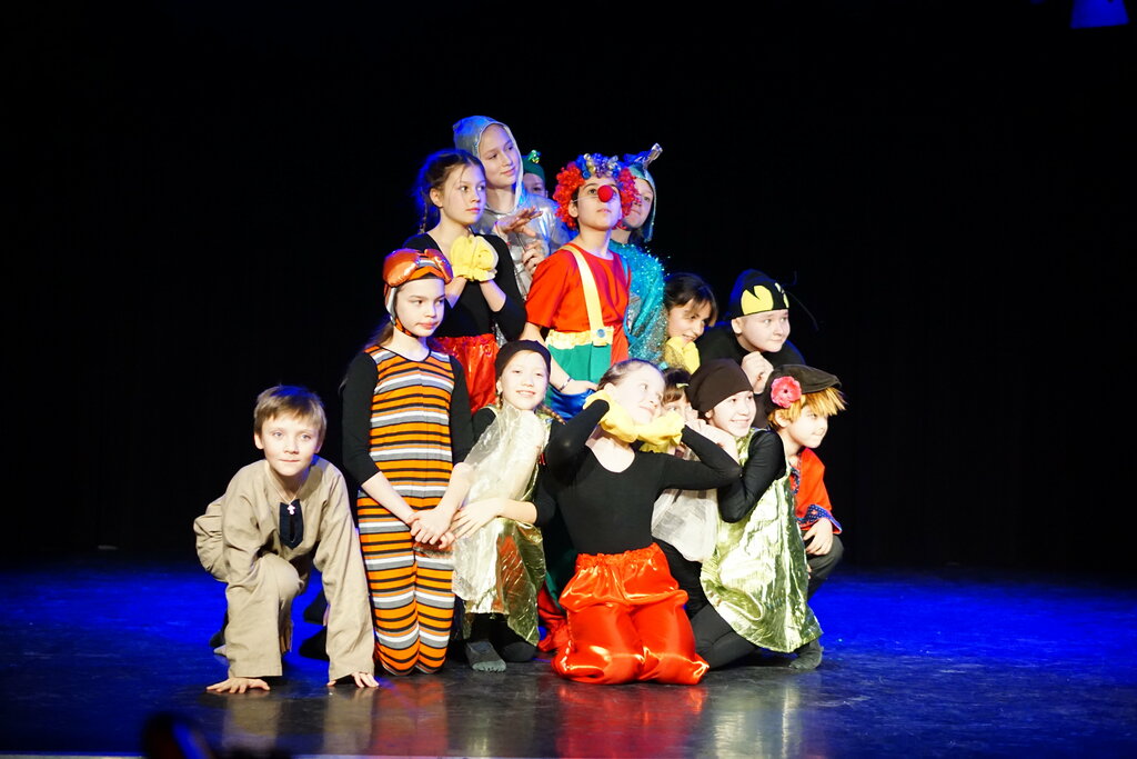 Yüksekokul Moskovsky Muzikl-Teatr Monoton, Moskova, foto