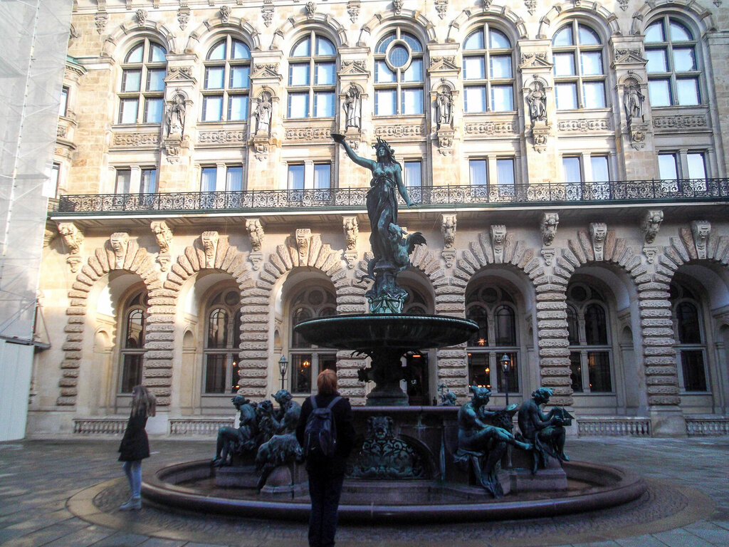 Anıt, heykel Hygieia fountain, Hamburg, foto