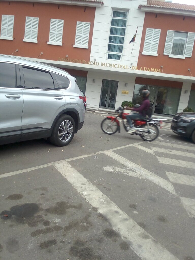 Restoran Agência Brito Godins, Loanda, foto