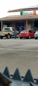 Pizza Inn (Lusaka, Chongwe, Great East Road), pizzacılar  Lusaka'dan