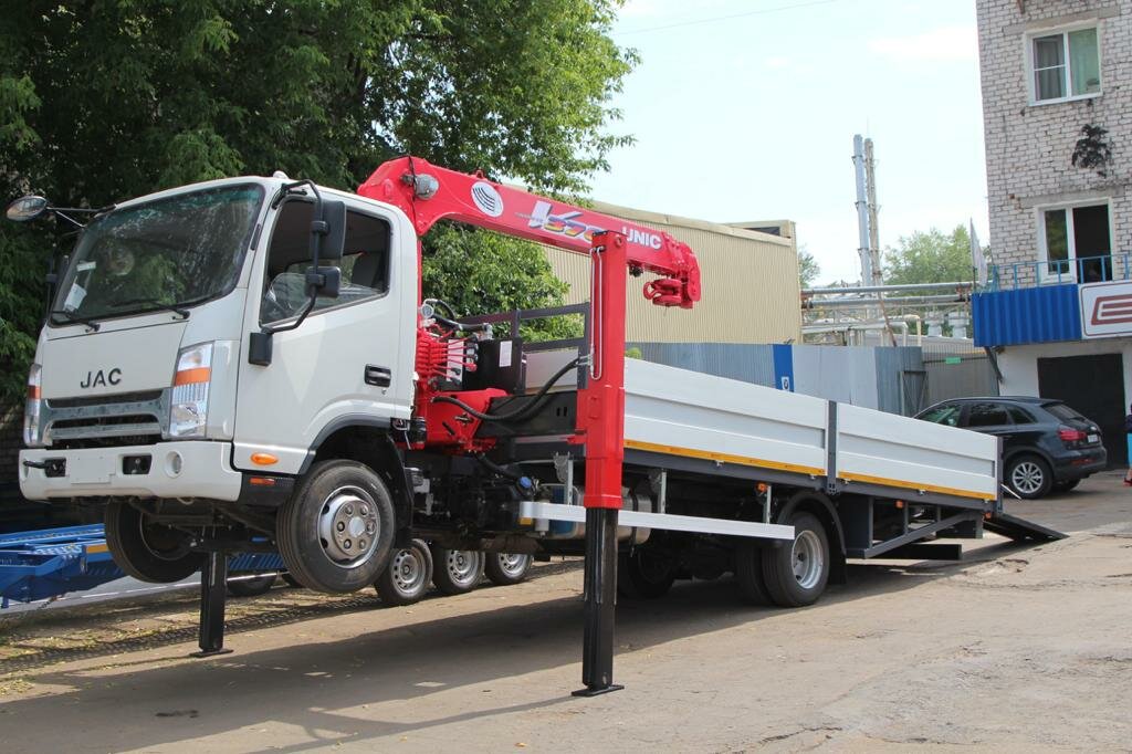 Otomobil satış galerileri КомАвтоБайкал, İrkutskaya oblastı, foto