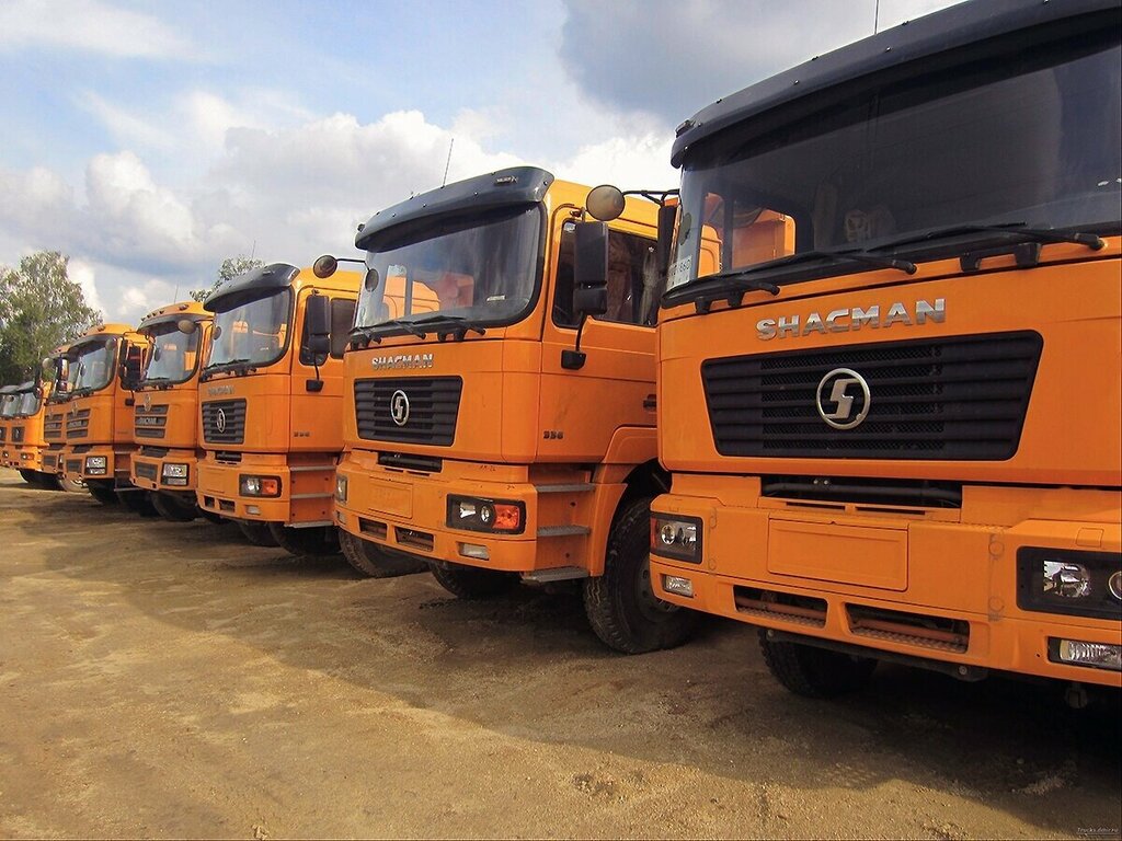 Özel üretim araç ve ekipmanları Komautomarket+, Kazan, foto