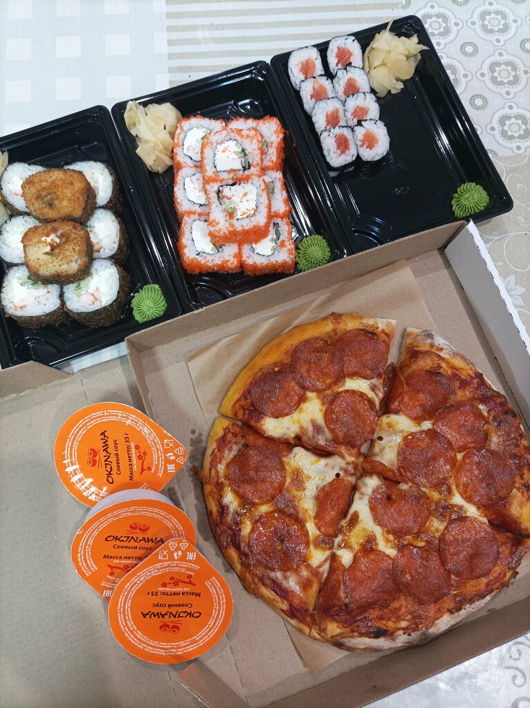 Hazır yemek teslim servisleri Khanami, Cheboksary, foto