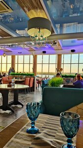 Khalva (Monastyrskaya Street No:2), restoran  Perm'den