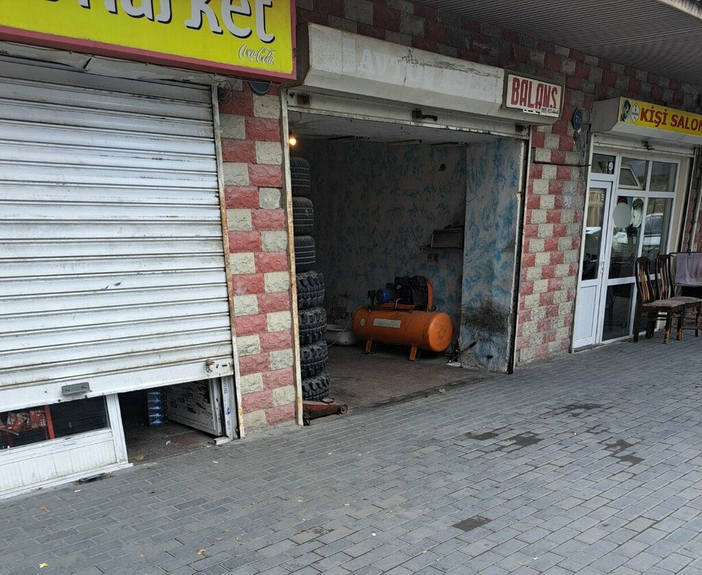 Oto lastik tamiri Təkər Təmiri, Bakü, foto