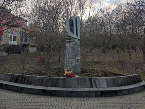Жертвам репрессий (Cimislia, bulevardul Ştefan cel Mare şi Sfînt), anıt, heykel  Chimishliya'dan
