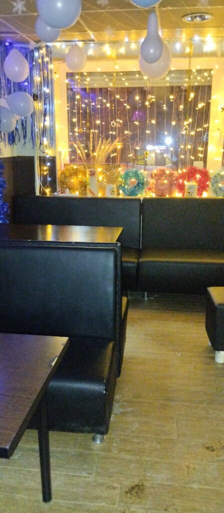 Bira dükkanı Пивная лавка, Murmansk, foto