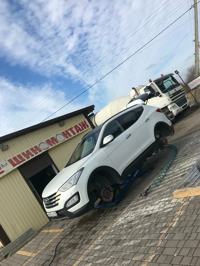 Oto lastik tamiri Шиномонтаж, Kırım Cumhuriyeti, foto