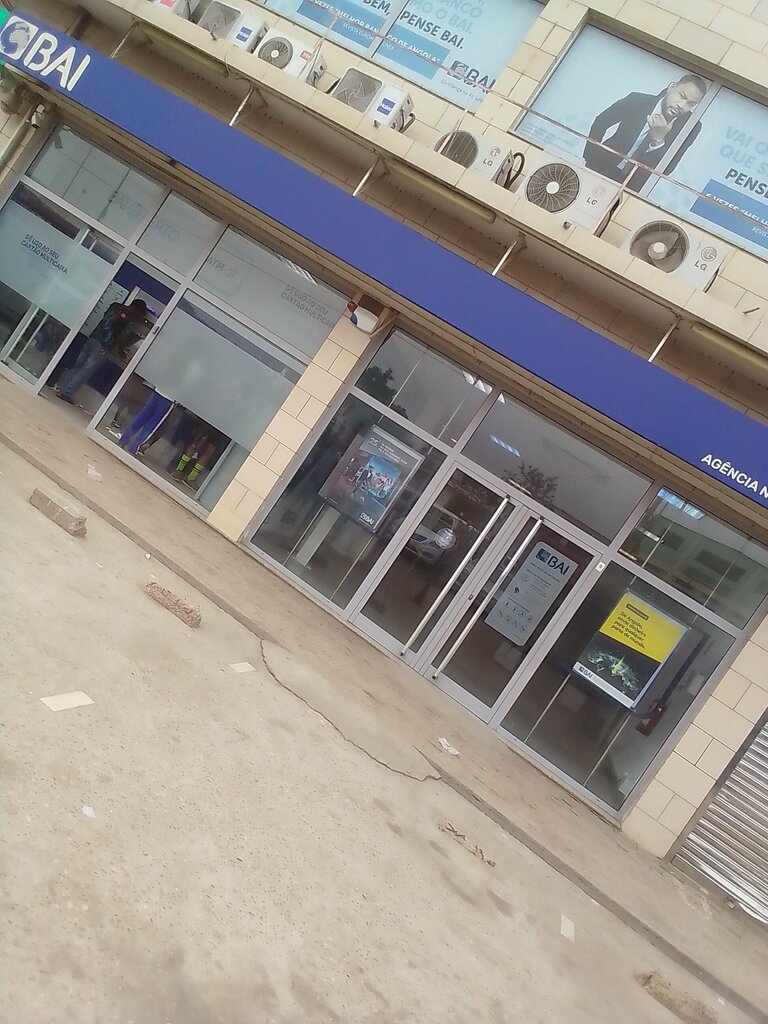 Banka Banco Angolano de Investimentos, Loanda, foto
