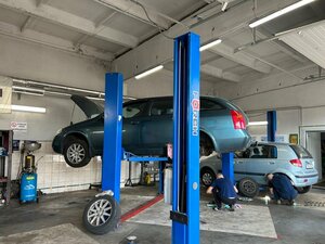 Avtomobilnaya set servisov (Uruckaja Street No:27/2), otomobil servisi  Minsk'ten