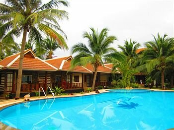 Otel First Villa Beach Resort, , foto