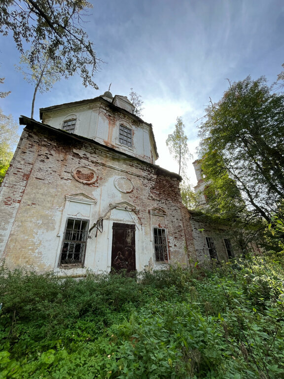 Ortodoks kiliseleri Церковь Успения Пресвятой Богородицы, Tverskaya oblastı, foto