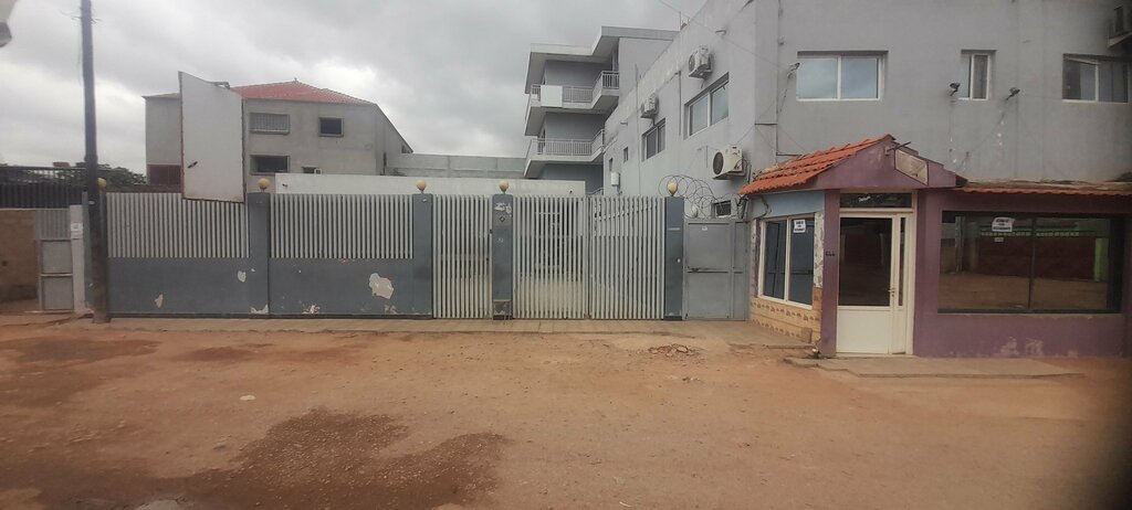 Otel Vallis Sleep Inn, Loanda, foto