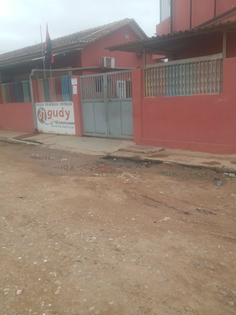 i̇lkokul Escola Primária Angudy, Loanda, foto