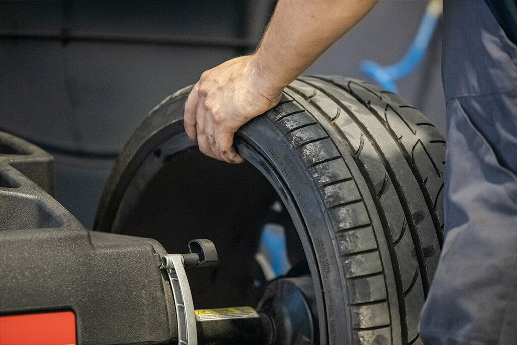 Oto lastik tamiri King Service, Saint‑Petersburg ve Leningradskaya oblastı, foto