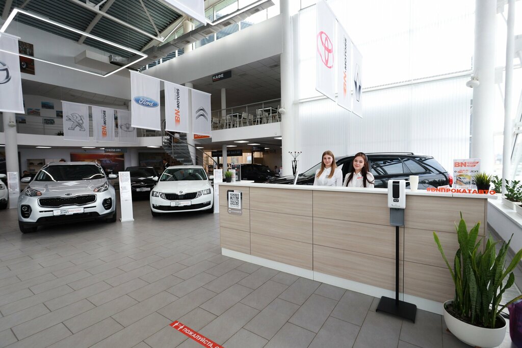 Otomobil satış galerileri Solaris, Бн-моторс, Orel, foto