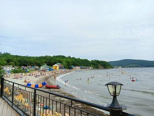 Плёс (Primorye Territory, Bolshoy Kamen), plaj  Bolşoy kamen'den