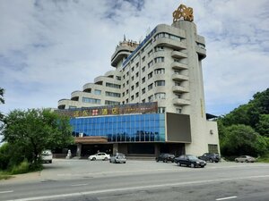 Панда (Nakhodkinskiy Avenue No:51), restoran  Nahodka'dan