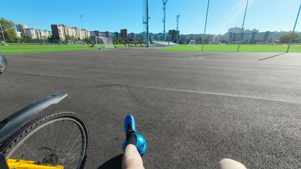 Spor alanı Футбольное поле, Saint‑Petersburg, foto