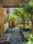 Горный ретрит (Солнечная улица No:2, село Малое Садовое), konuk evi  Kırım Cumhuriyeti'nden