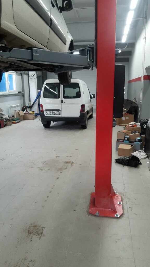 Otomobil servisi Avtoremont, Tver, foto