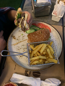 Cerutti Restaurant Cafe (Al Jazeera Tower, E7, Abu Dhabi), kafe  Abu Dabi'den