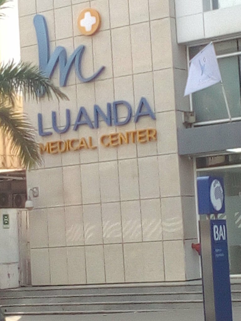 Tıp merkezleri ve klinikler Centro Médico Luanda, Loanda, foto