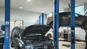 Pravyj povorot (ulitsa Gagarina No:1Д, posyolok gorodskogo tipa Martyush), otomobil servisi  Sverdlovskaya oblastından