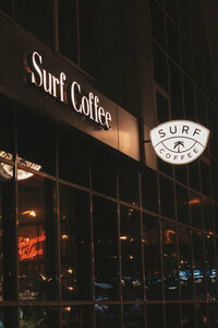 Surf Coffee X Cosmos (prospekt N.S. Yermakova No:9А), kahve dükkanları  Novokuznetsk'ten