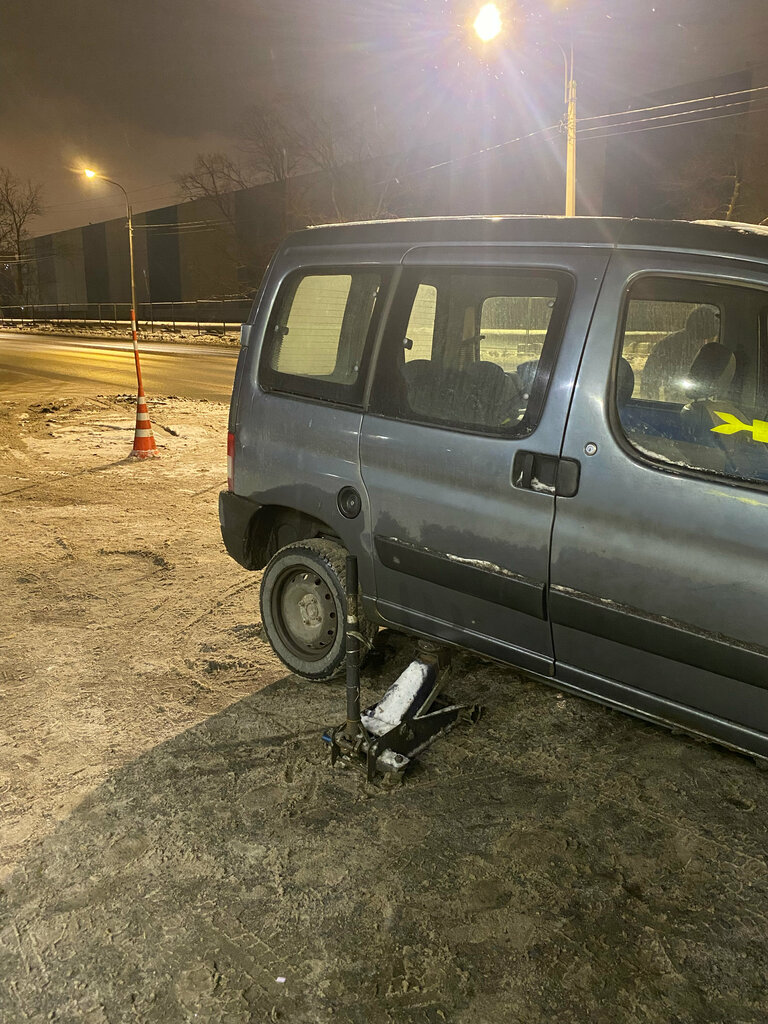 Oto lastik tamiri Шиномонтаж, Saint‑Petersburg, foto