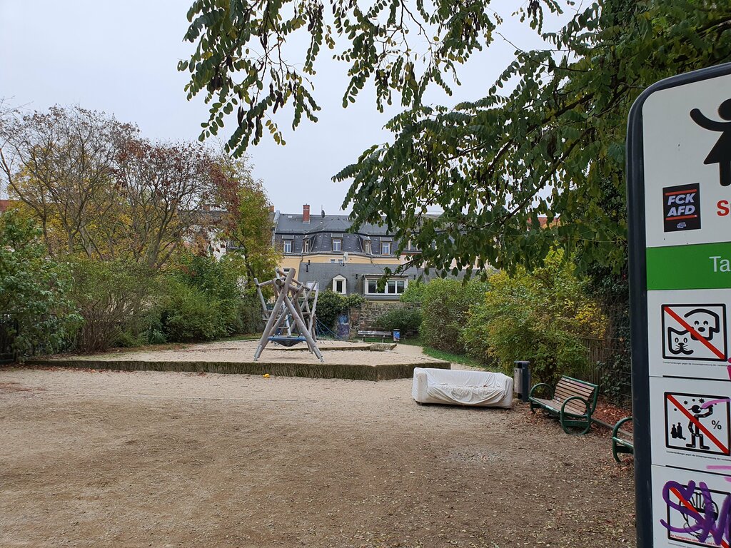 Oyun alanı Spielplatz Talstraße 12, Dresden, foto