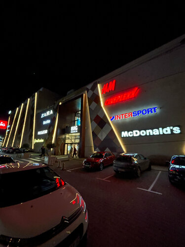 Big fashion store