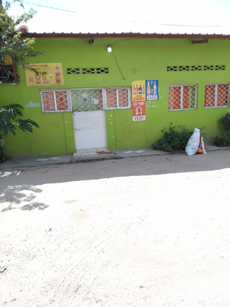 Suşi restoranı Sintúbia, Loanda, foto